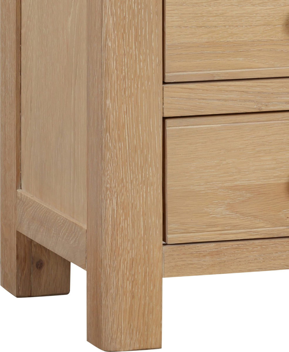 Foxington Oak Bedside With 3 Drawers – Pine & Oak Warehouse
